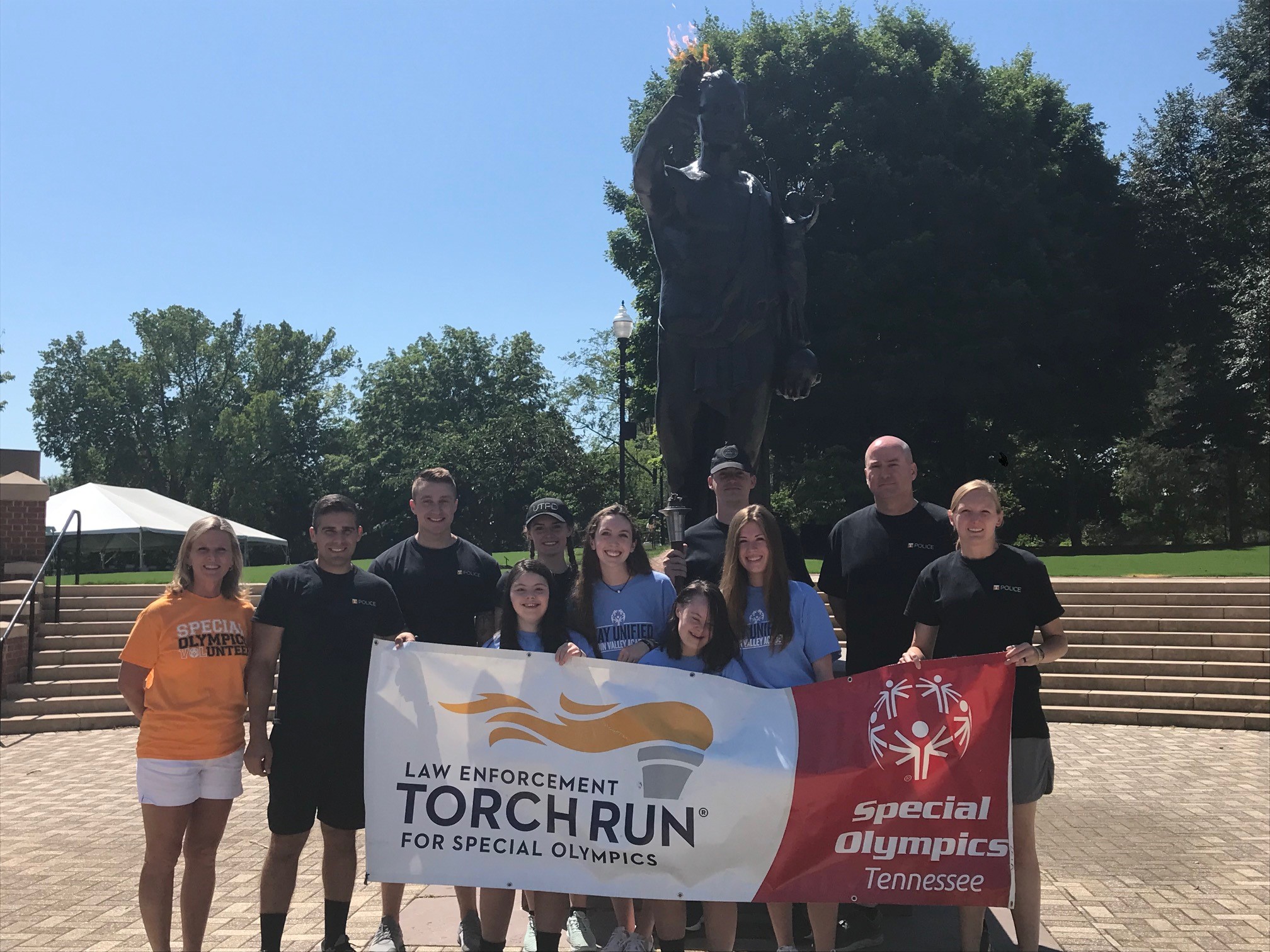 UTPD Team Runs Special Olympics Torch from UT Campus to Alcoa : Police ...